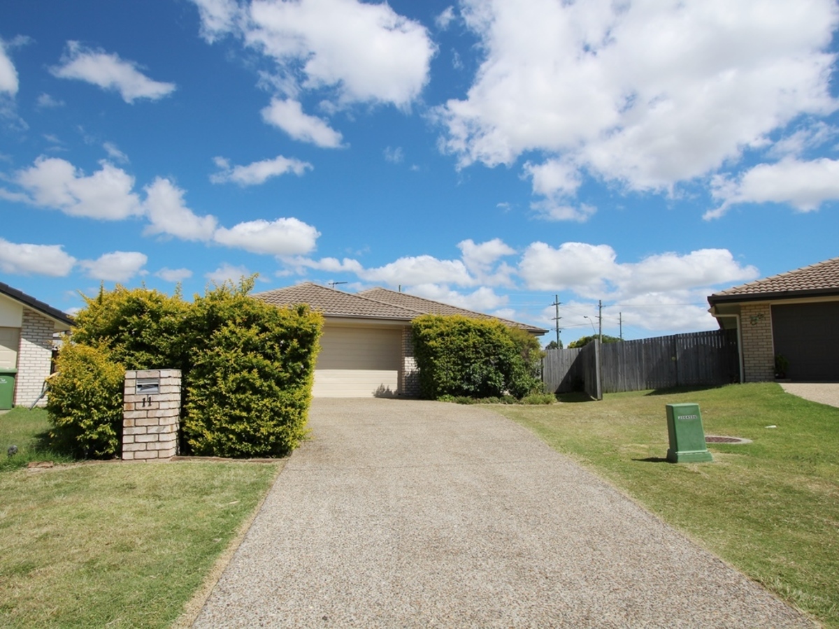 11 Spoonbill Court, Lowood | Ipswich Real Estate